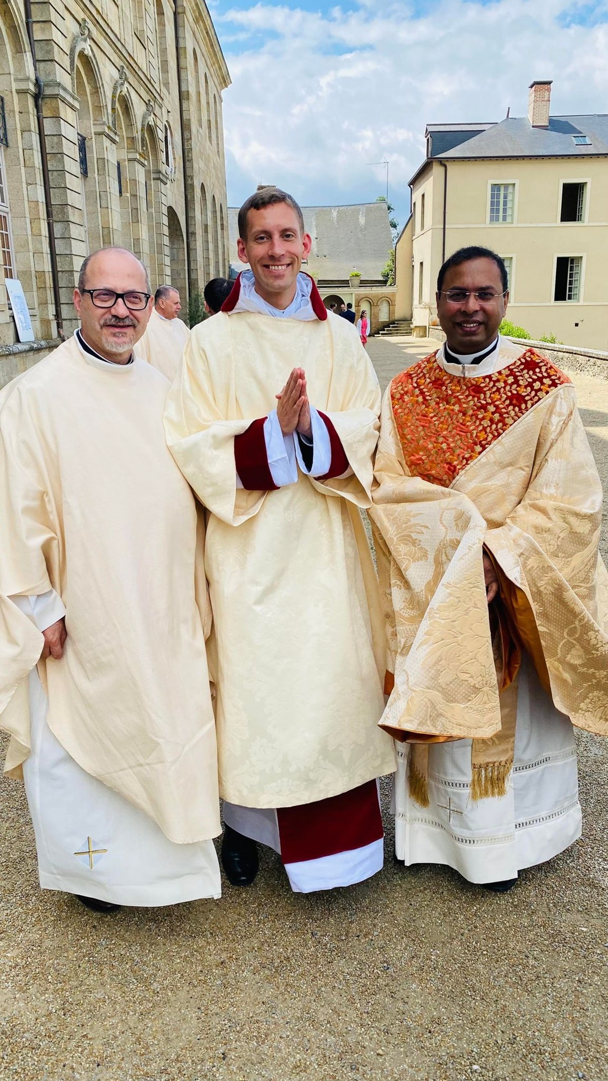 Prästkandidaten Gustav Ahlman diakonvigd | Katolska kyrkan